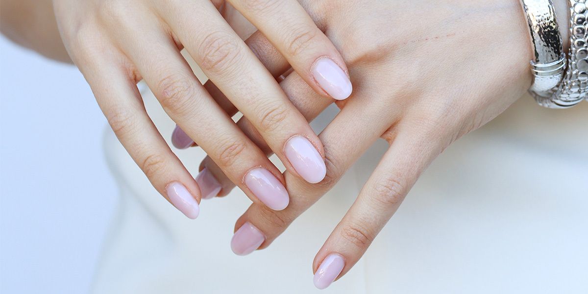 Gel nohti in učinkovina TPO – kaj morate vedeti - Dermatologija.si